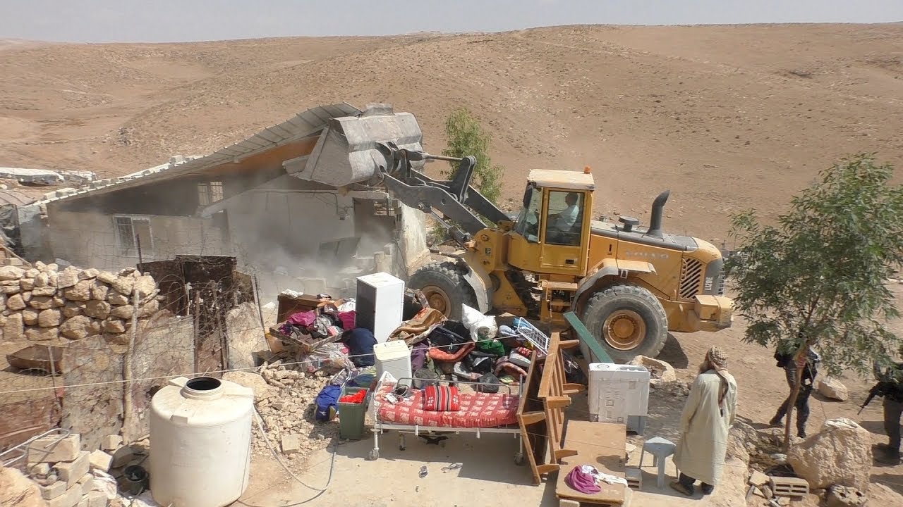 Israeli CA demolishes 3 homes, leaving 21 people homeless, Kh. al ...