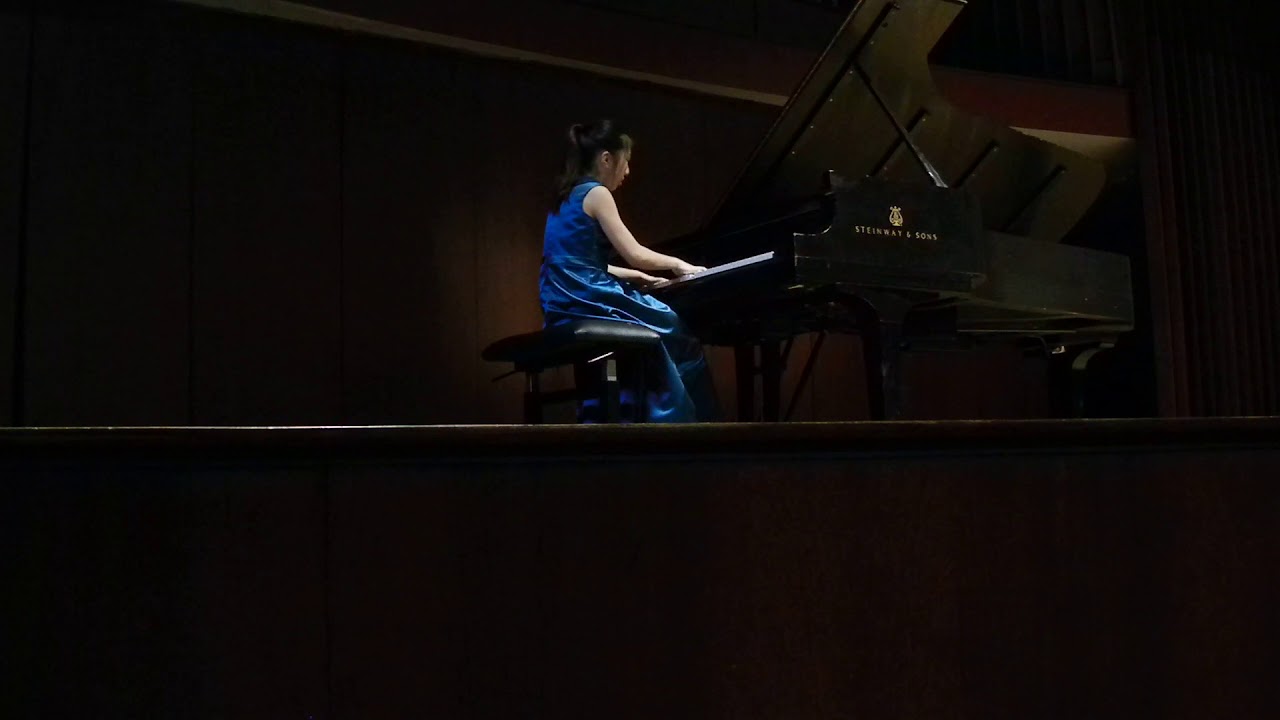 Catherine He performs Haydn Sonata in A Major Hob. XVI:26 - YouTube