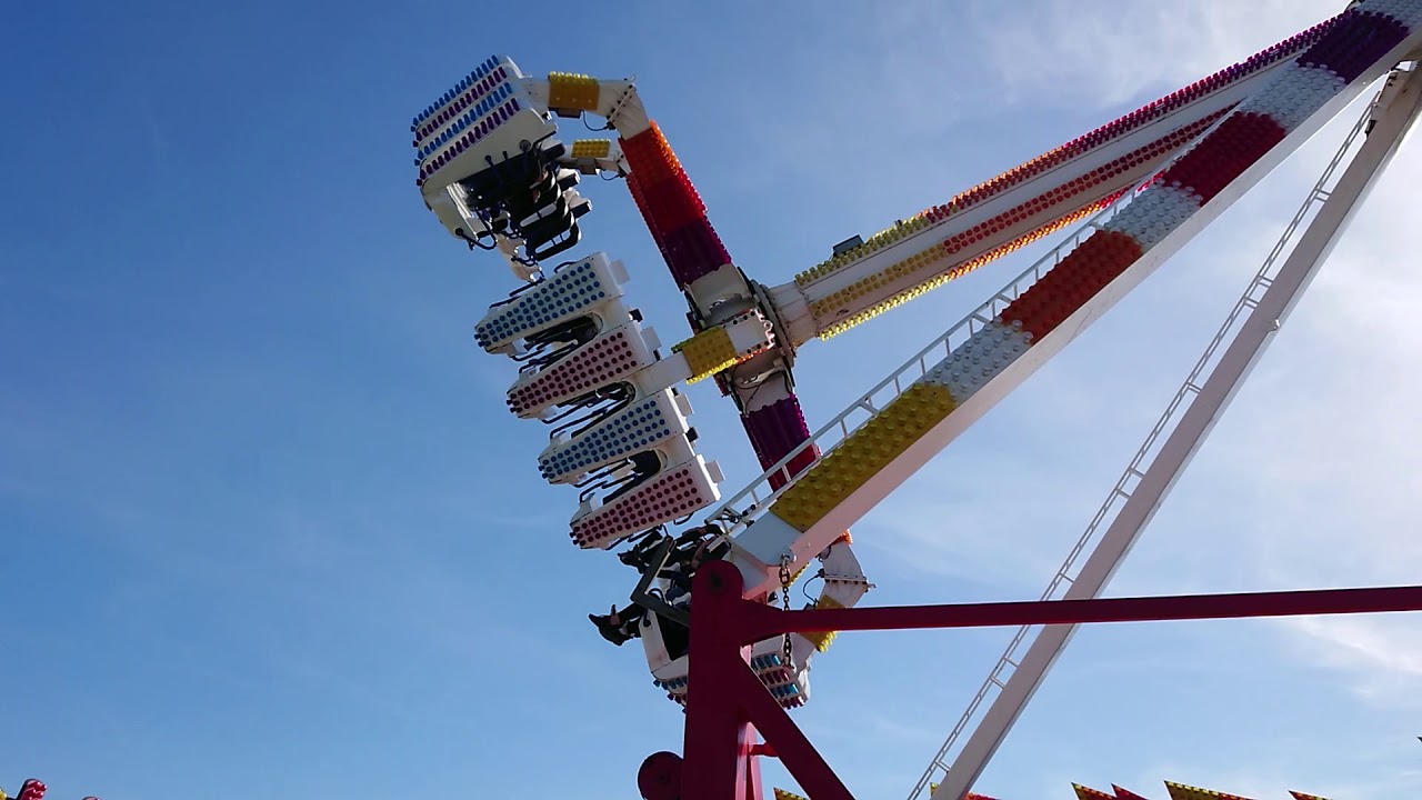 Wipe Out Ride at Brean Theme Park, Somerset - YouTube