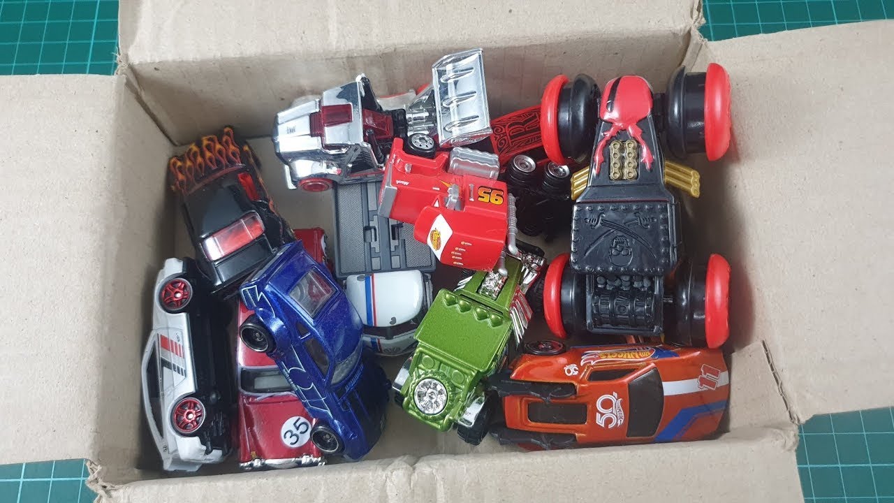 Diecast Cars Including a Sport Car HotWheels, Toys, Diecast Super ...