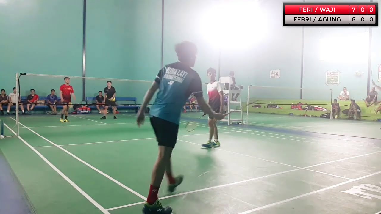 Feri Waji VS Febri Agung - YouTube