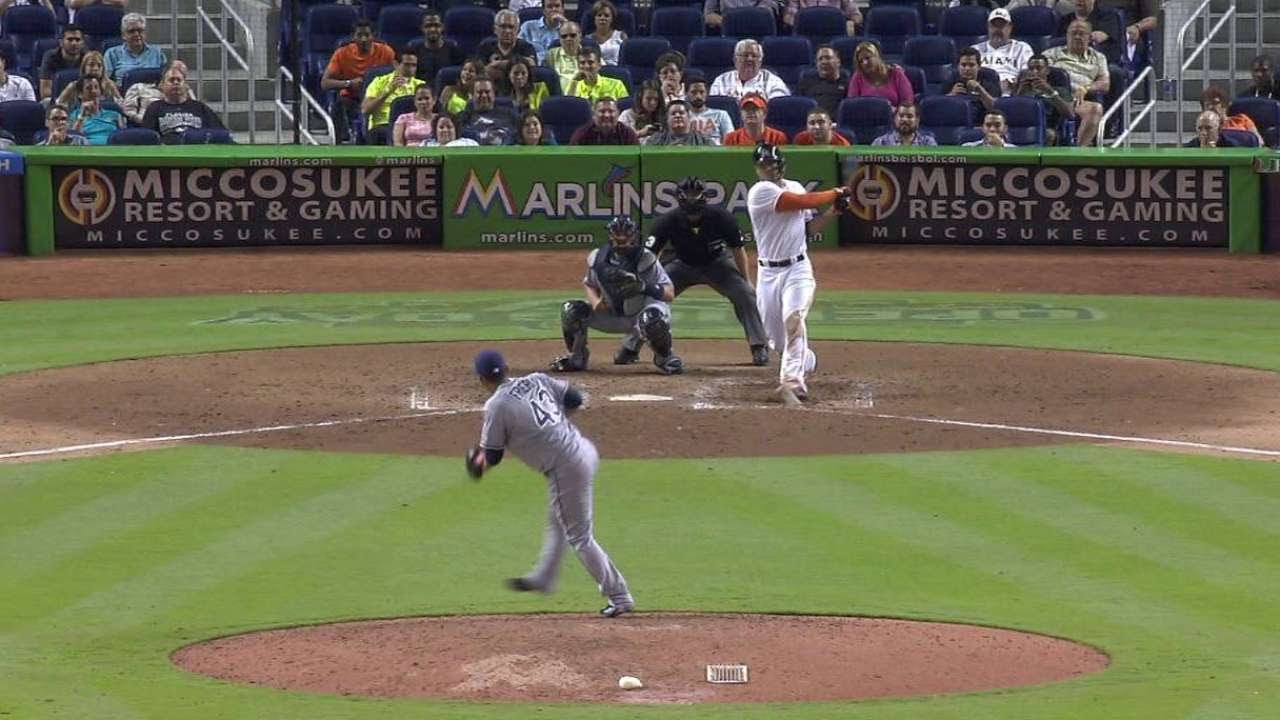 TB@MIA: Stanton delivers go-ahead single in 8th - YouTube