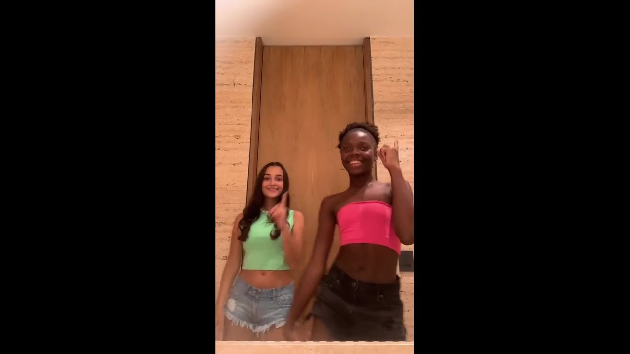 MODELITO - 01 - Mora, YOVNGCHIMI – TIKTOK – “Si la nota me sube, ese ...