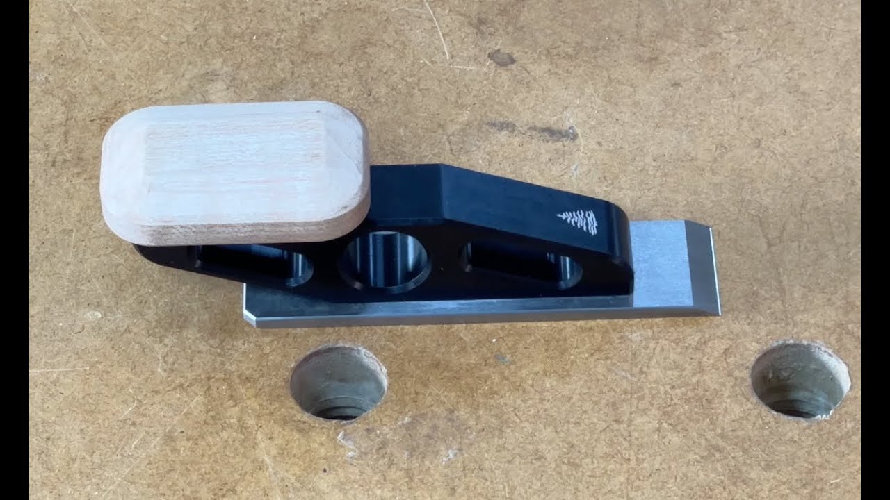 Blue Spruce Optima Chisel Plane - YouTube