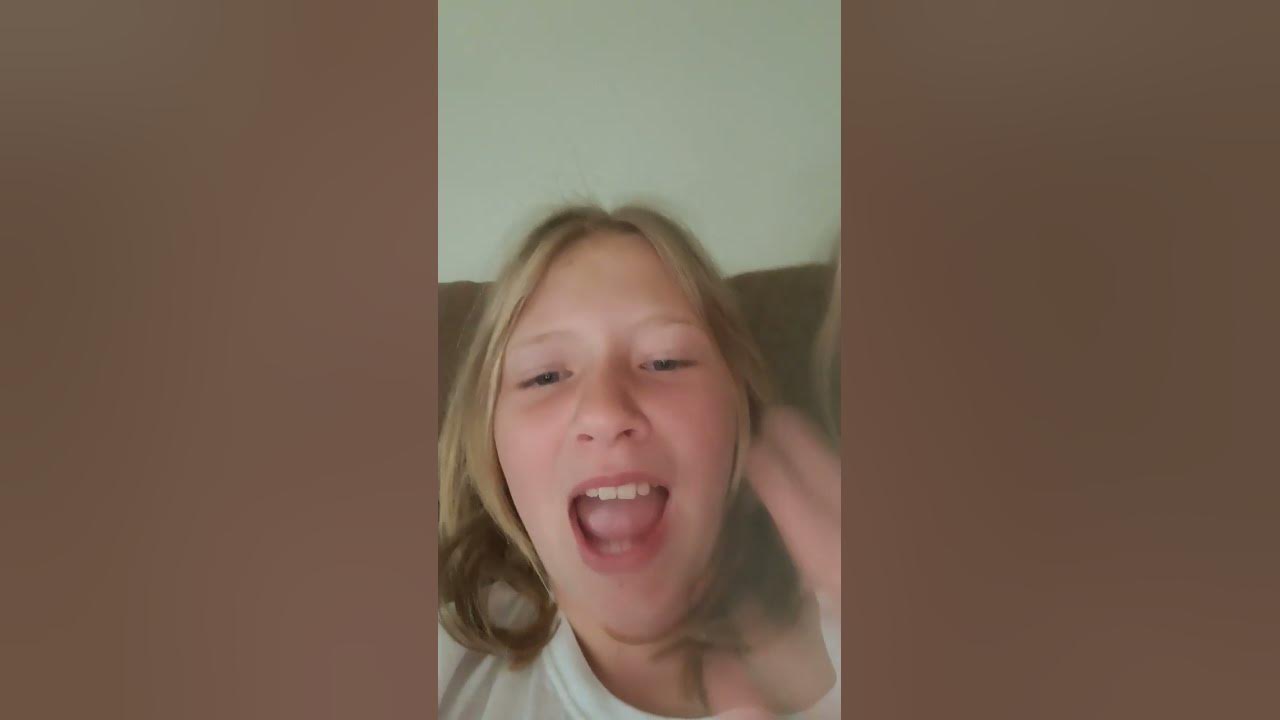 𝕞𝕖 𝕒𝕟𝕕 𝕤𝕥𝕖𝕡 𝕤𝕚𝕤𝕥𝕖𝕣 Youtube