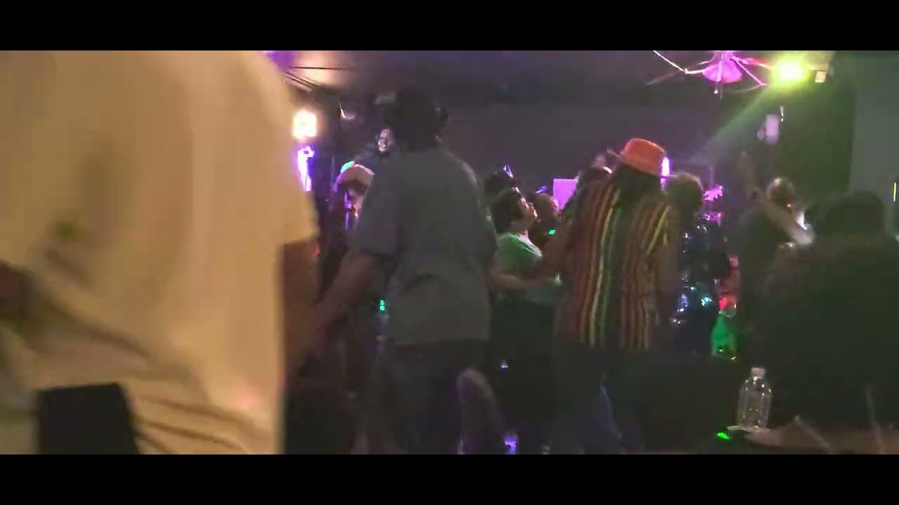 Spotlight Band featuring Jarra Childs singing "Joy and Pain" at Lamont ...