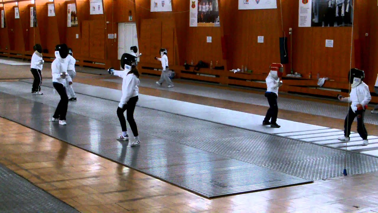 FENCING TRAINING 14 FOR CHILDREN - YouTube
