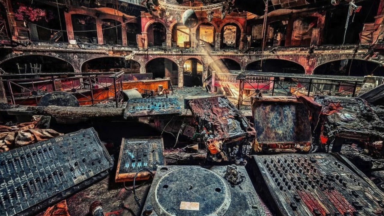 Set The Studio On Fire Weekend Hardware Jam Entry - YouTube