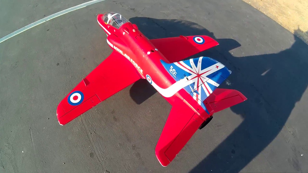 Solo High Speed Hawk flight at LFE - YouTube