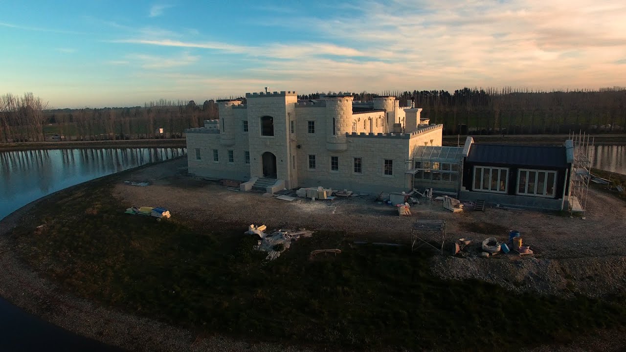 Dot's Castle - YouTube