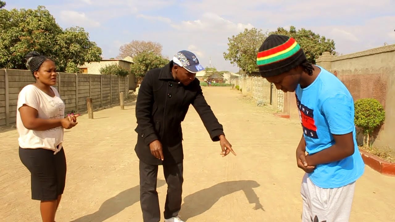 MUKOMANA WAKO ANE ROVAMBIRA ZIM COMEDY - YouTube
