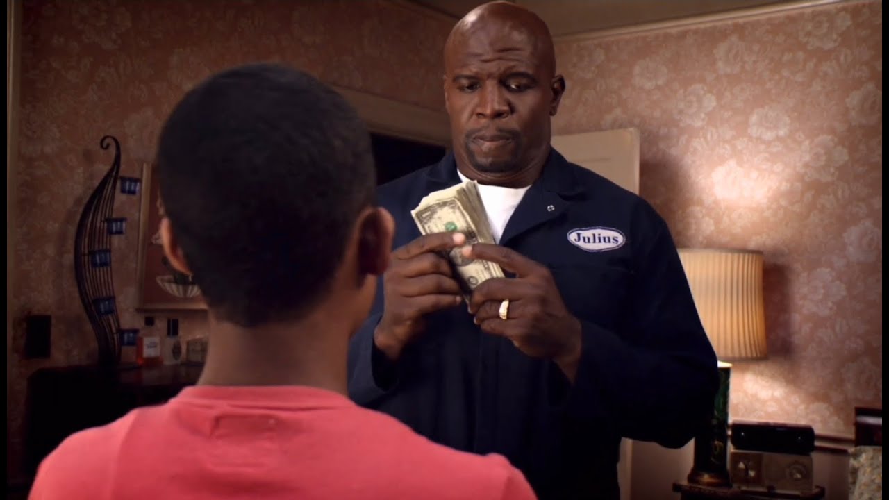 Everybody Hates Chris FUNNIEST Moments (Julius) Part 2 - YouTube