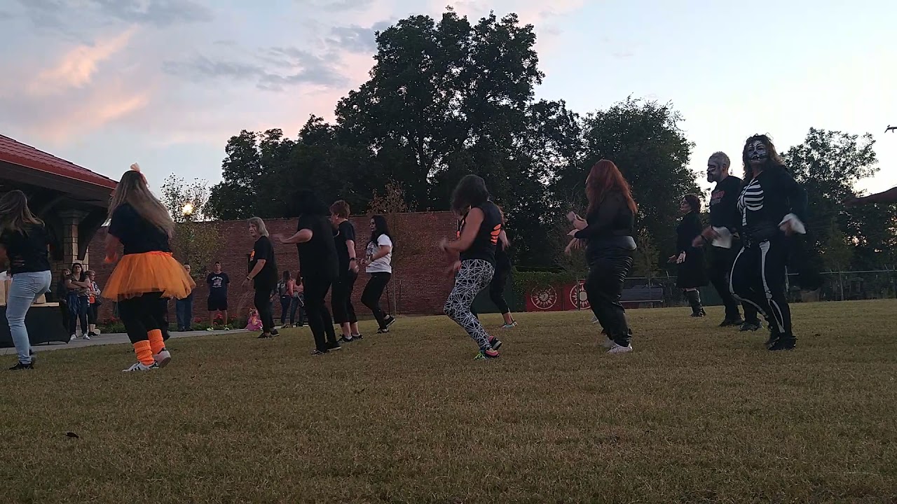 Thriller Dance -Boonanza Muskogee, OK 2021 - YouTube