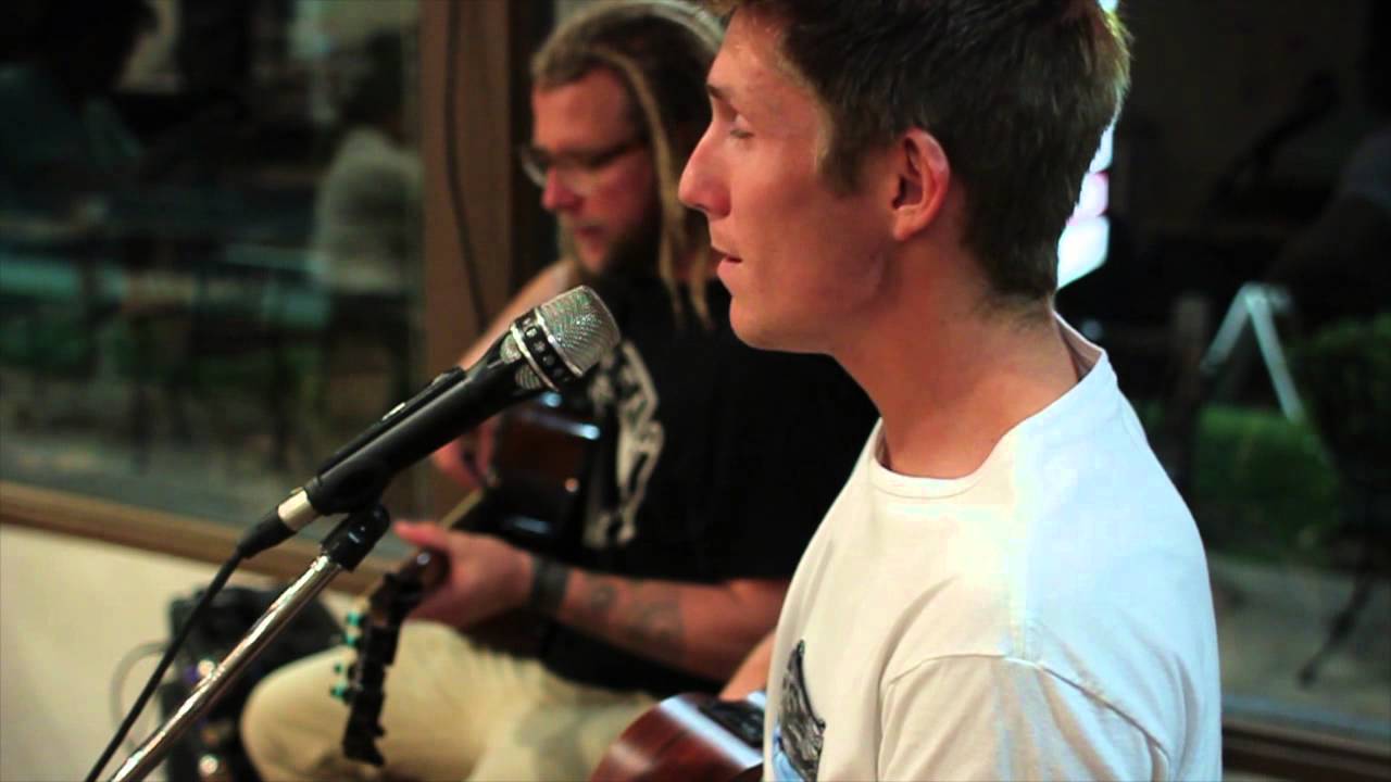 Soak Through My Skin - Curt Owen - Live at Kaffee Meister - YouTube