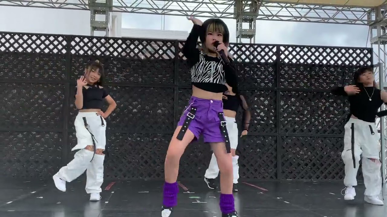 叶愛+サポートダンサーACT「どうにもとまらない」仙台EBeanS 20221016 - YouTube