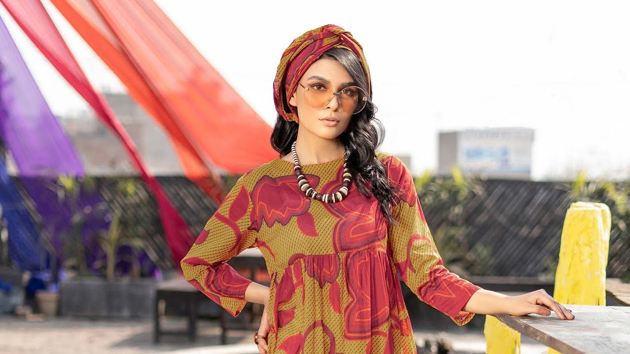 Un Stitch Summer Collection limelight - YouTube