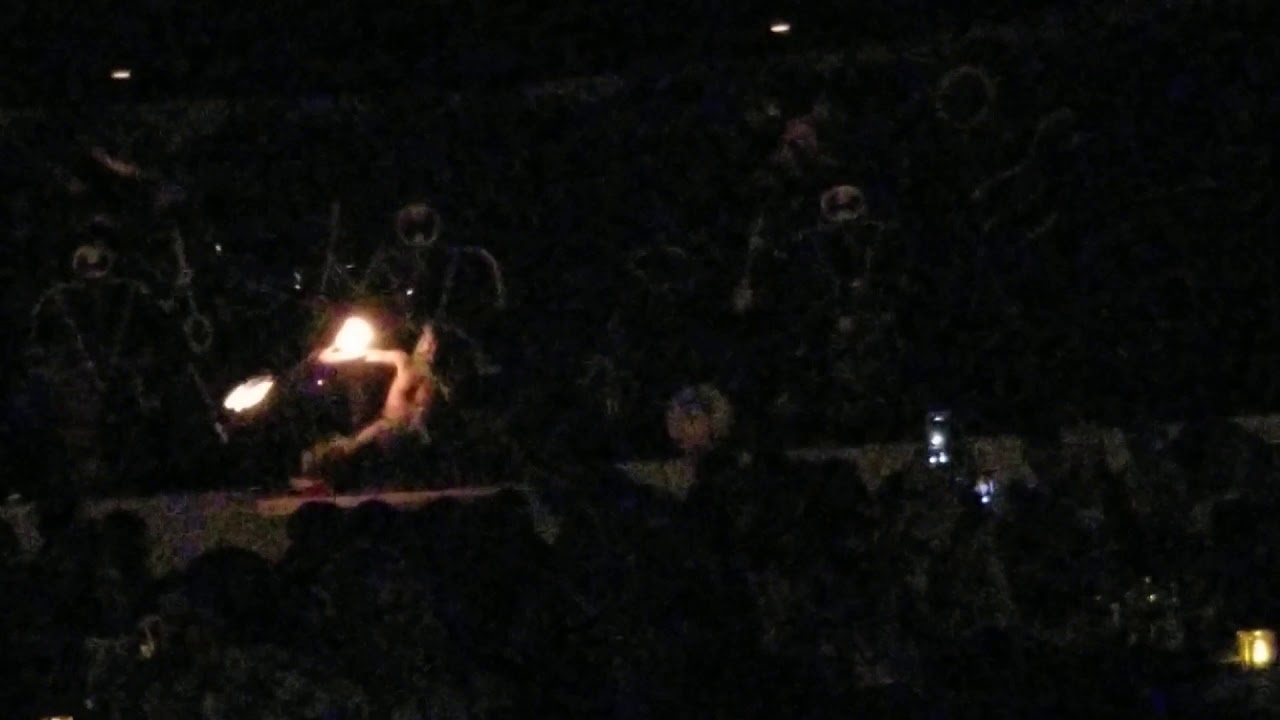 Luau Epic Fire Show In Hawaii Part 1! - YouTube