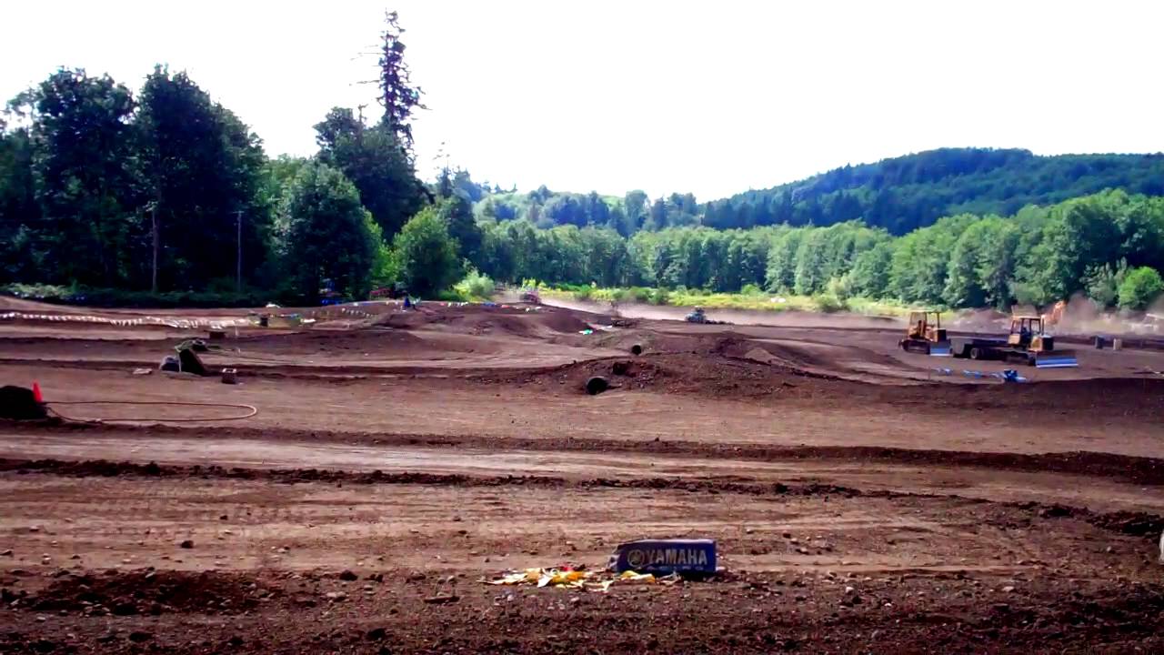 Quadcross NW Straddleline, Sunday Pro Race 2012 - YouTube