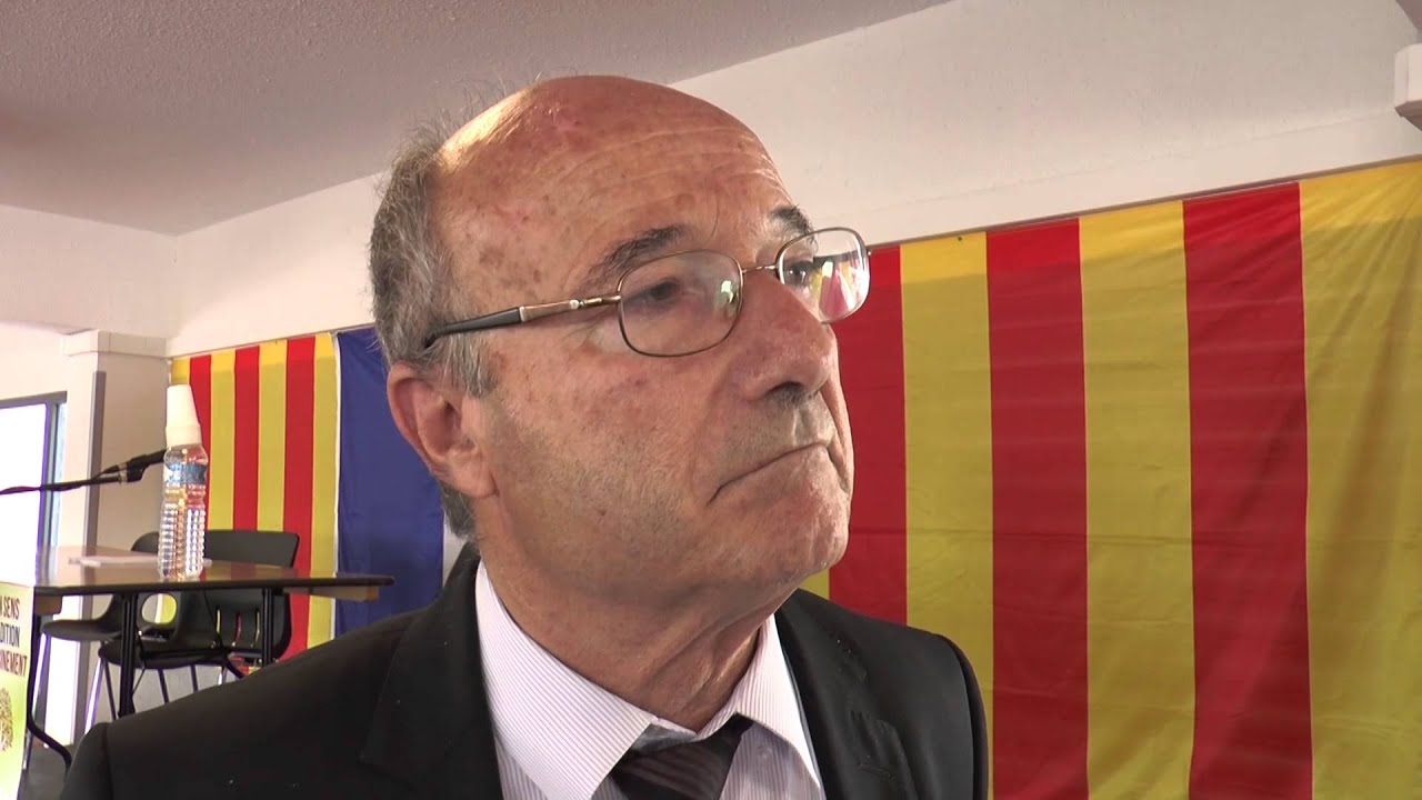 Interview de Jacques Bompard, député-maire d'Orange - YouTube