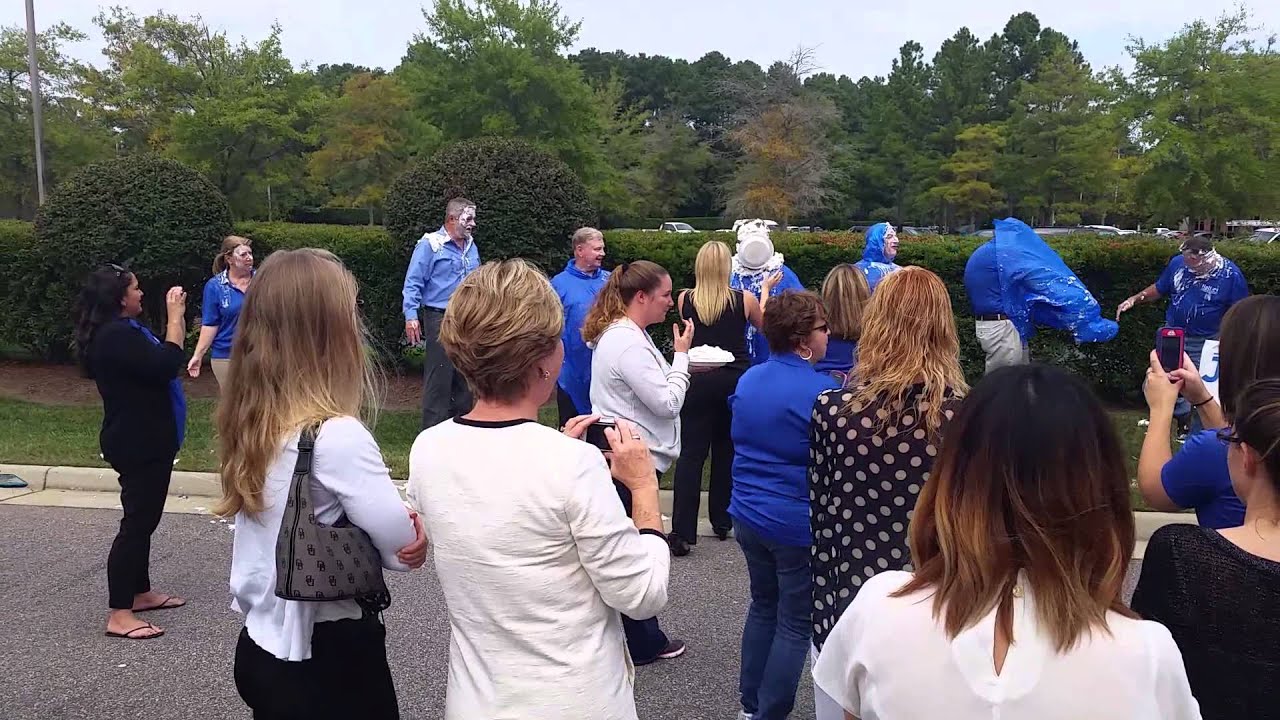 Hall Automotive JDRF Pie Toss - Entire Toss - YouTube