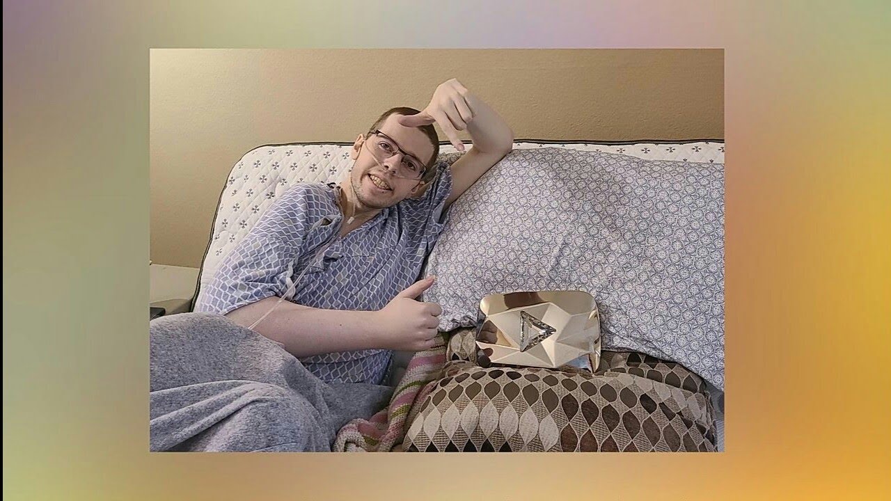 Reaction on TECHNOBLADE last moments before death : Technoblade has ...