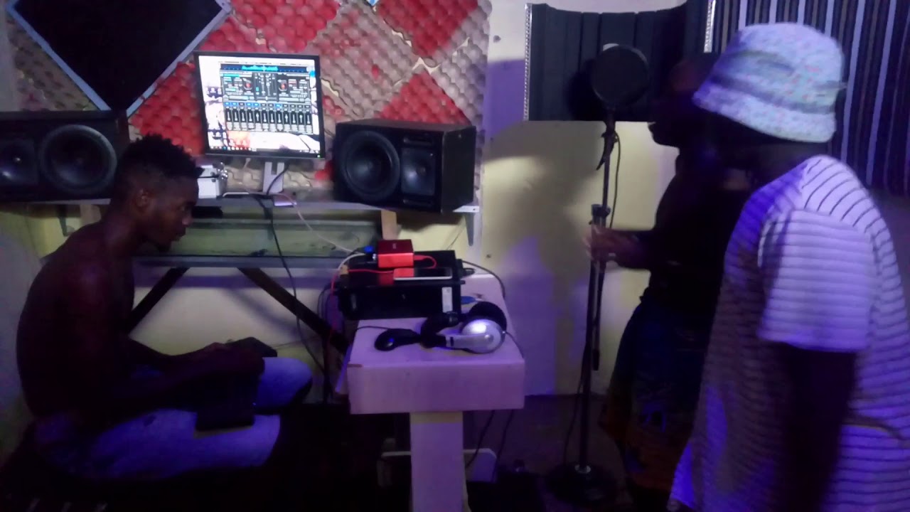 Dogo pateni ft dogo 2pack kutoka uzito new song hii Ngoma jinsi ...