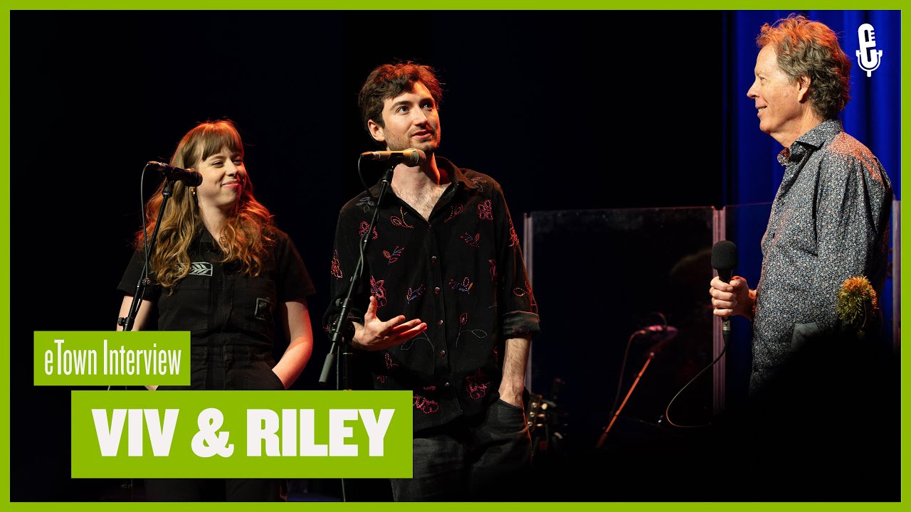 eTown On-Stage Interview - Viv & Riley - YouTube
