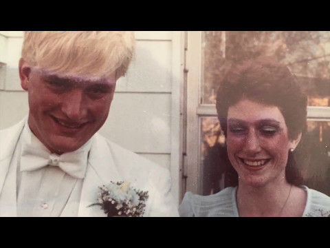 Emrik - America? (Lyrical video)