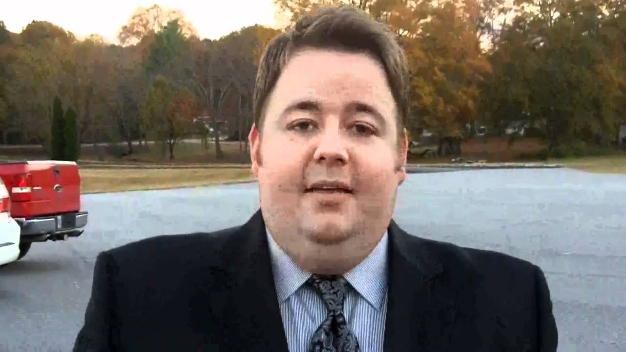 Singing News TV- Dustin Sweatman, of the Mark Trammell Quart - YouTube