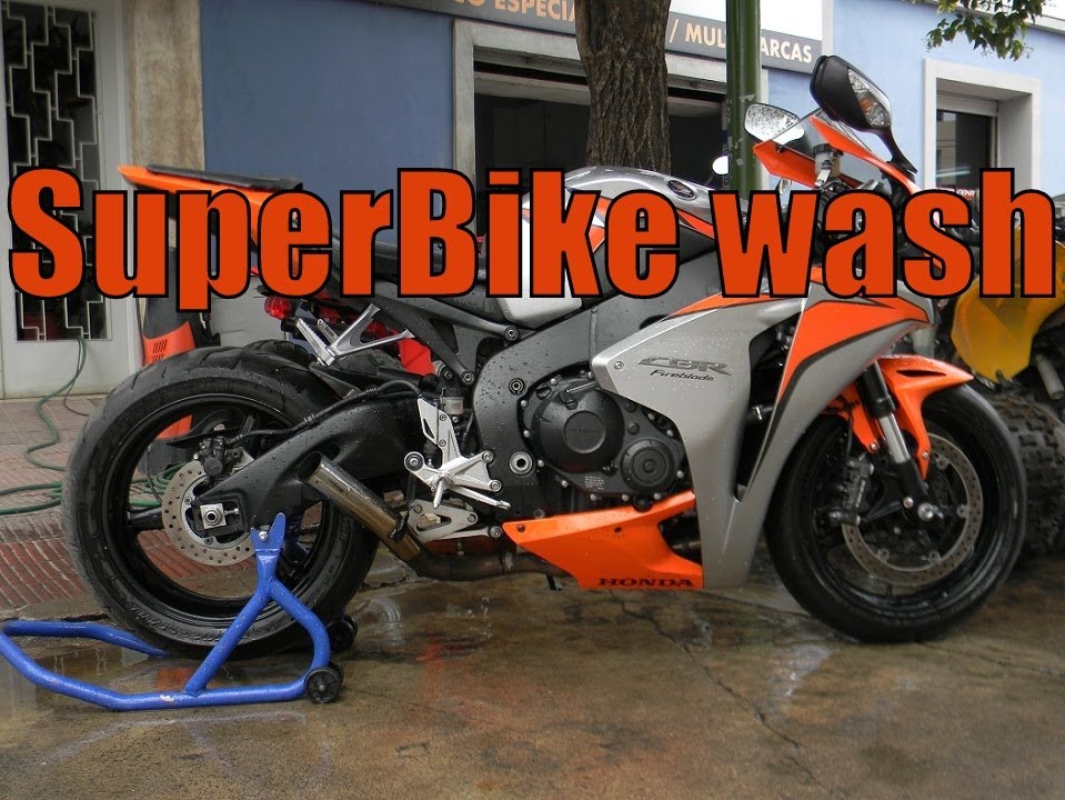 SuperBike Wash - engine sound! Honda CBR 1000RR - YouTube