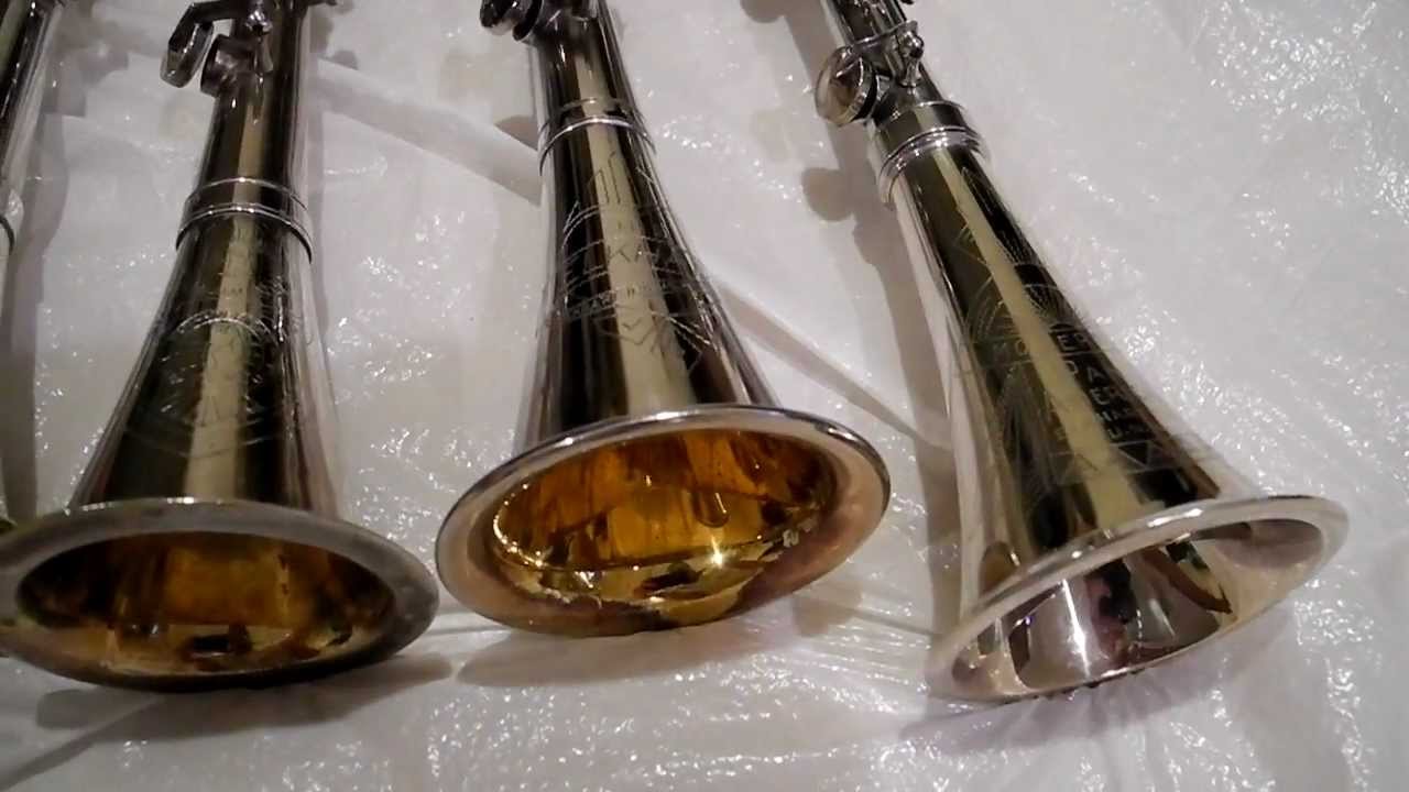 silver metal clarinet - YouTube