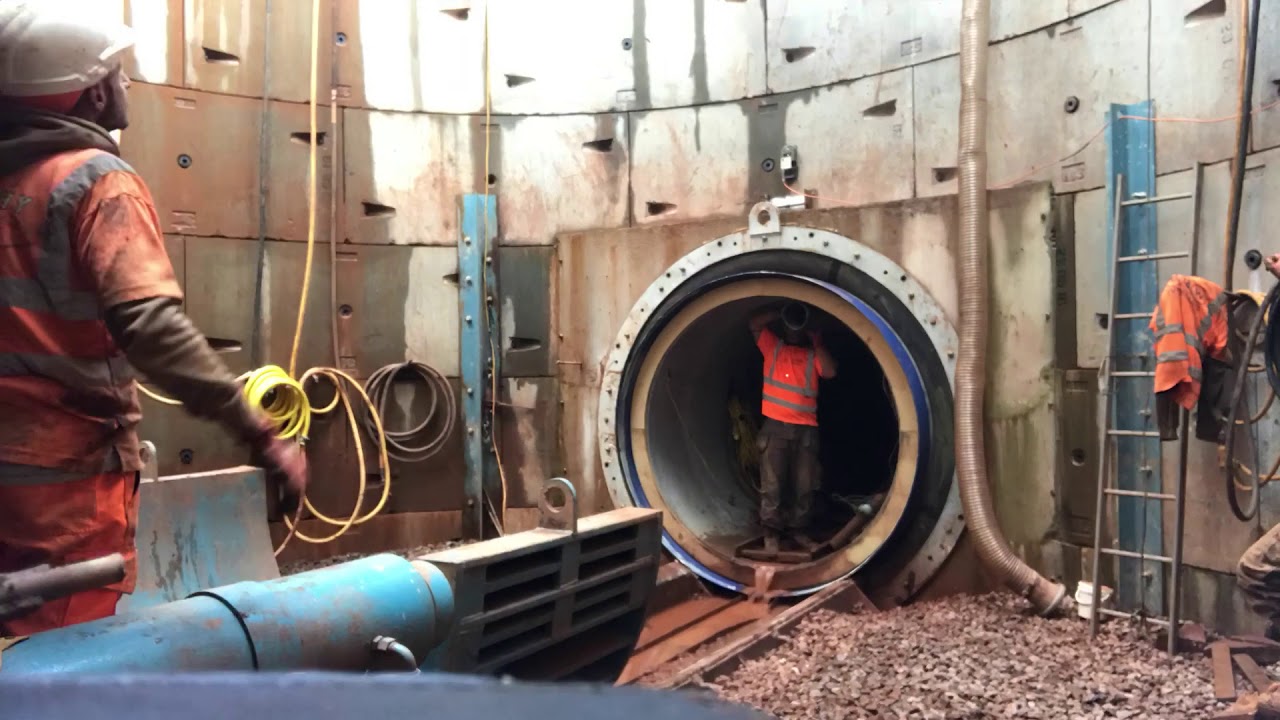 1800 Pipejack pipe installation - YouTube