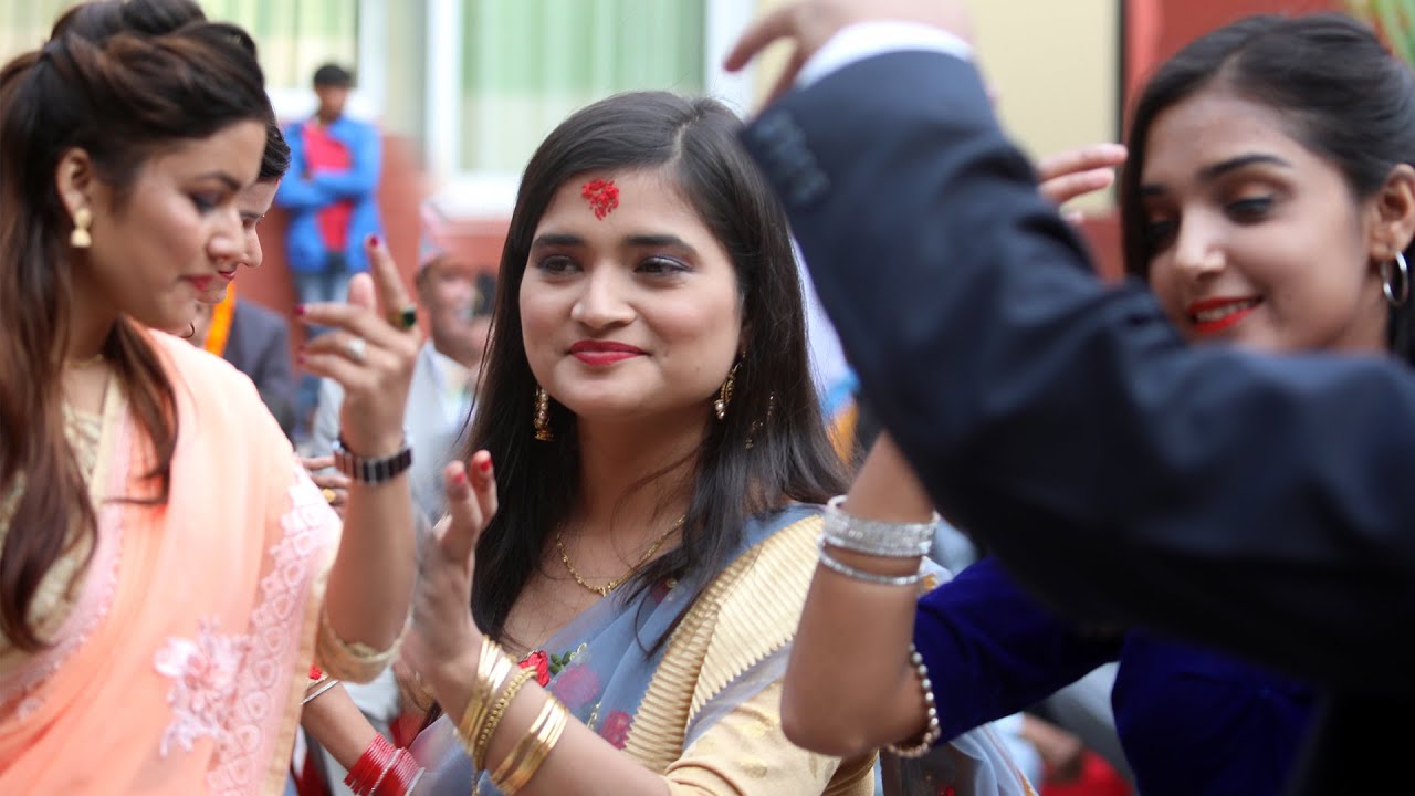 प्रतिक्षा Pratikshya Panthi. Dance|| Grup Dance||Surakshya Wedding||RP ...