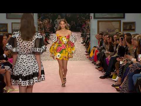 Carolina Herrera New York Spring 2019 Fashion Show