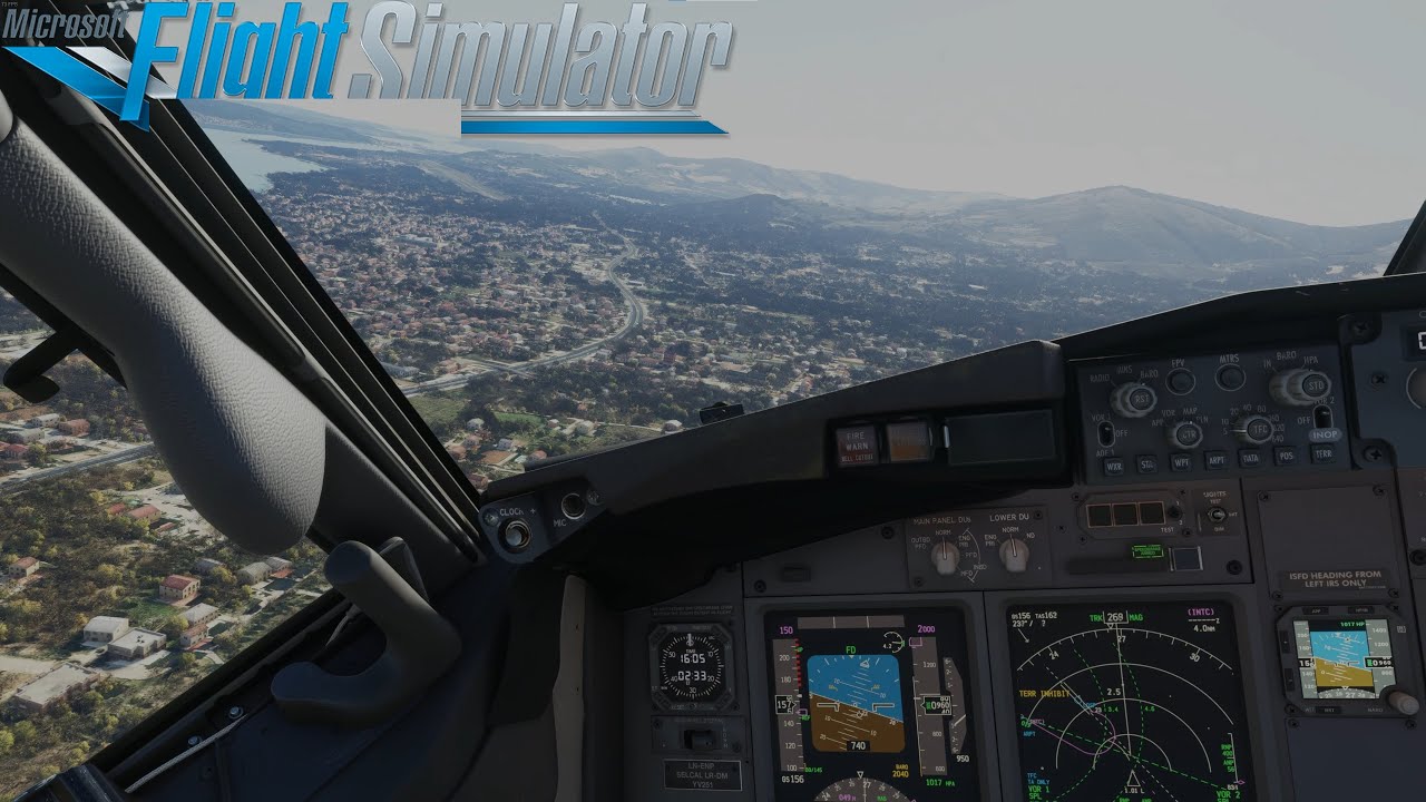 [4K/60FPS] Insane Circling Approach into Split | PMDG 737-800 ...