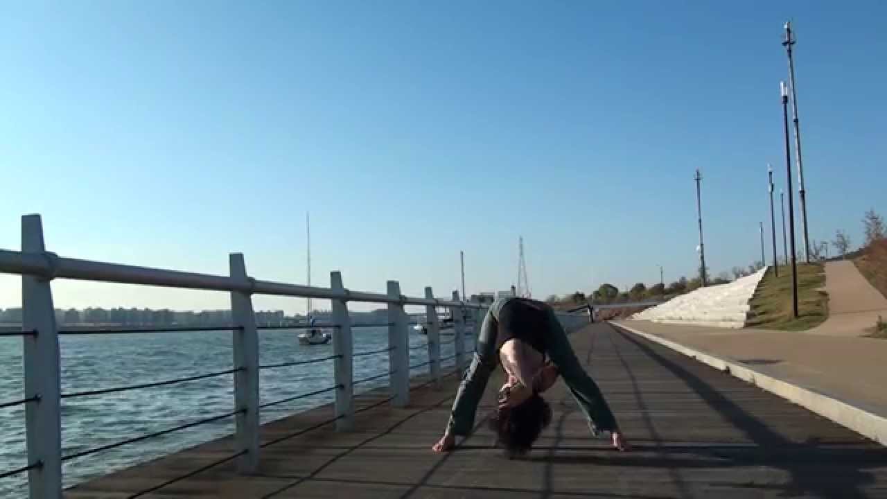 Bamboo Stick Exercises 대나무 스틱 운동들 - YouTube