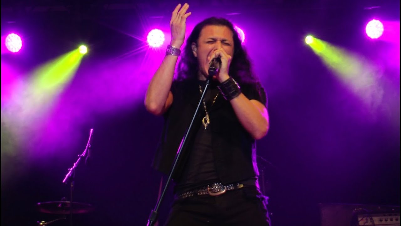 Straus Project--Oni Logan of Lynch Mob - YouTube