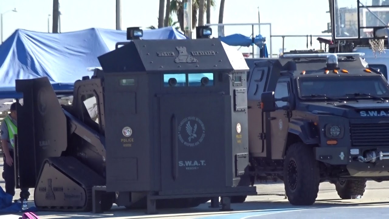 FILMING SWAT AT VENICE BEACH CALIF DEC 13, 2018 - YouTube
