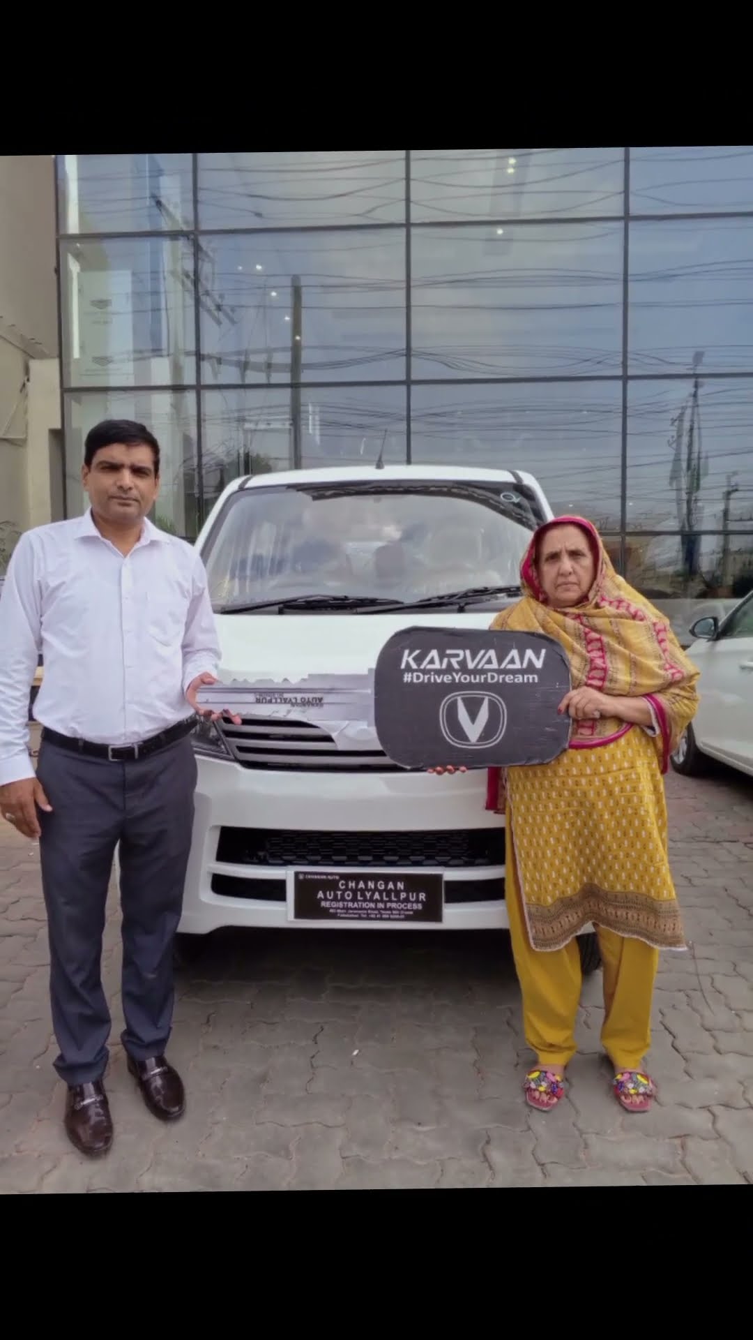 Congratulations Happy Family🎉On purchase Brand New karvan Plus🤍#karwan ...