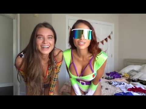 Try on haul w Lana Rhoades!