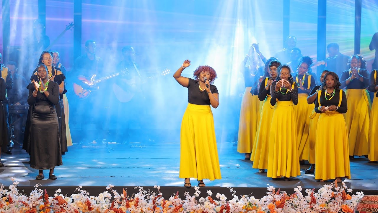 GOD IS GOOD [PRAISE MOMENT] - GLORY WORSHIP | PHIBI - YouTube