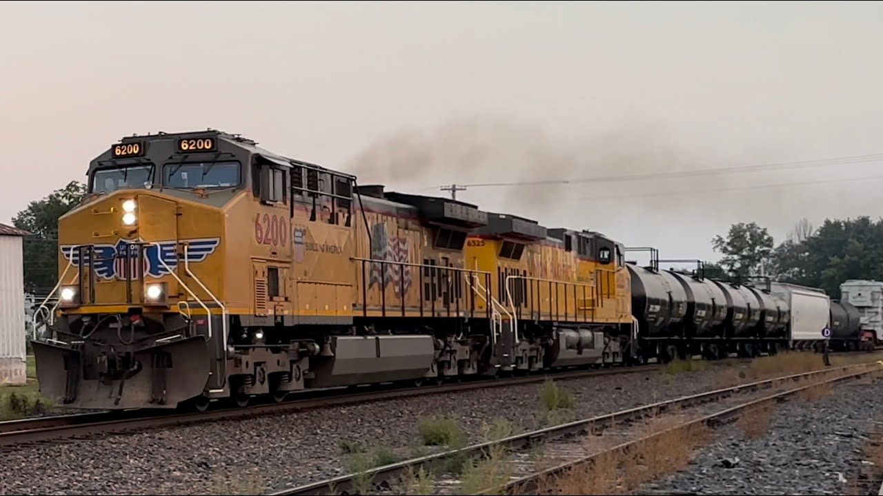 UP 6200 & Transformers on KRL 24 Axle Flatcars - YouTube