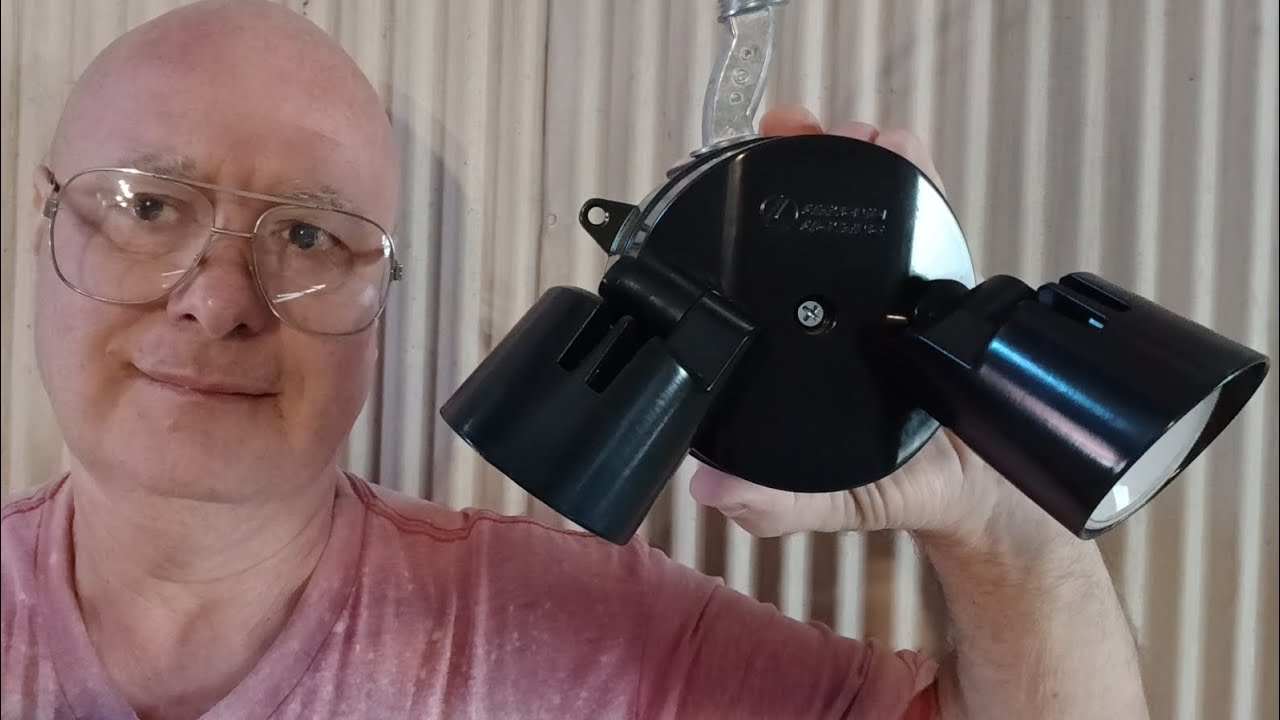 how to use ideal lever connectors to wire a light fixture with off set ...