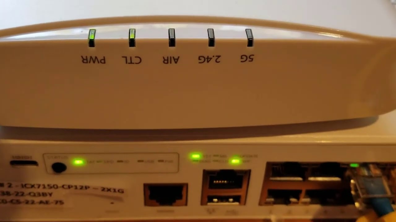 RUCKUS Unleashed Gateway Installation Using Mobile App - YouTube