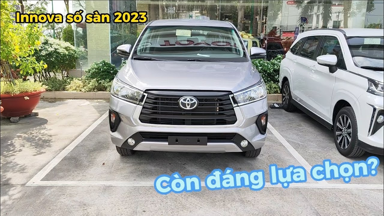 Toyota Innova 2023 giao ngay| Giá xe Innova 2023 - YouTube