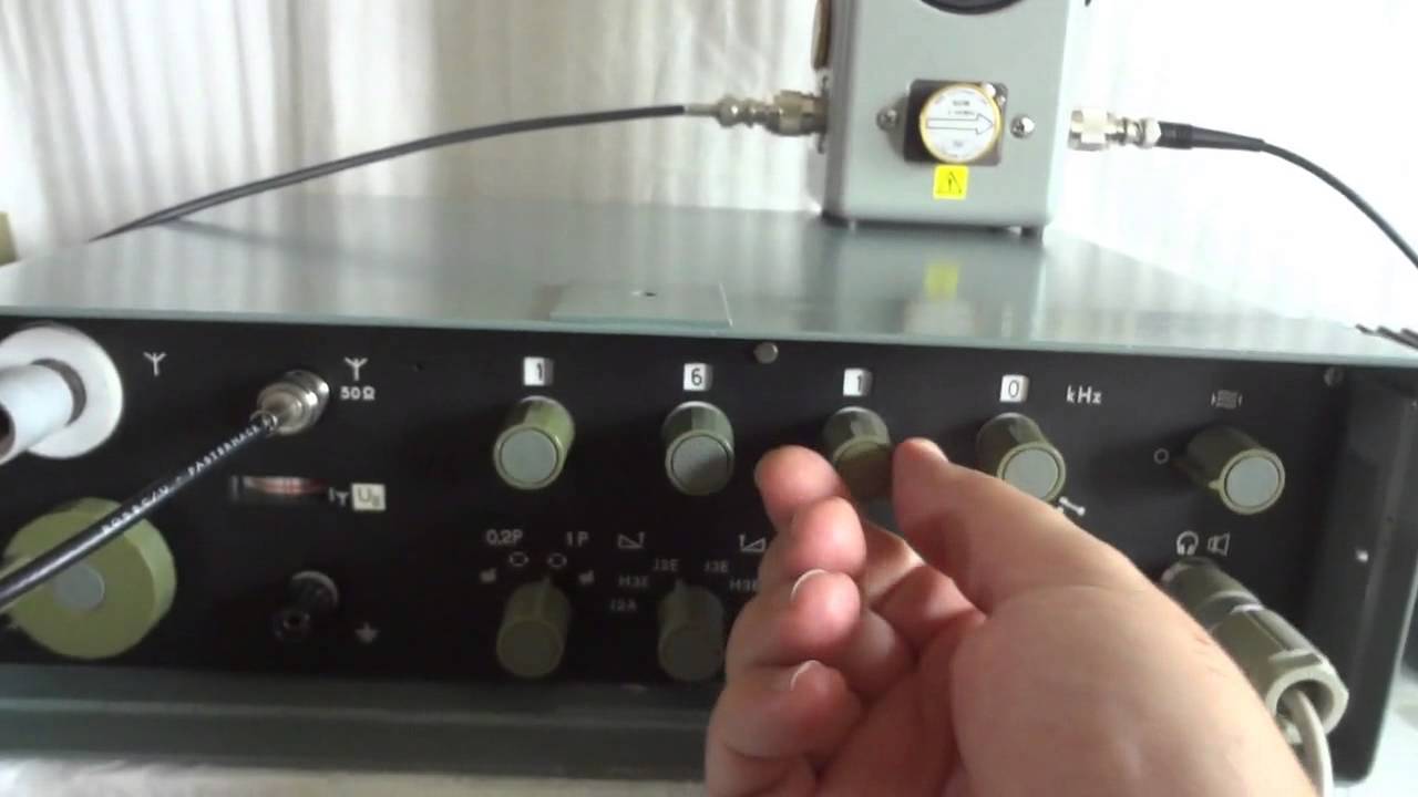 Rare SEG-15D HF SSB radio with black front panel East Germany - YouTube