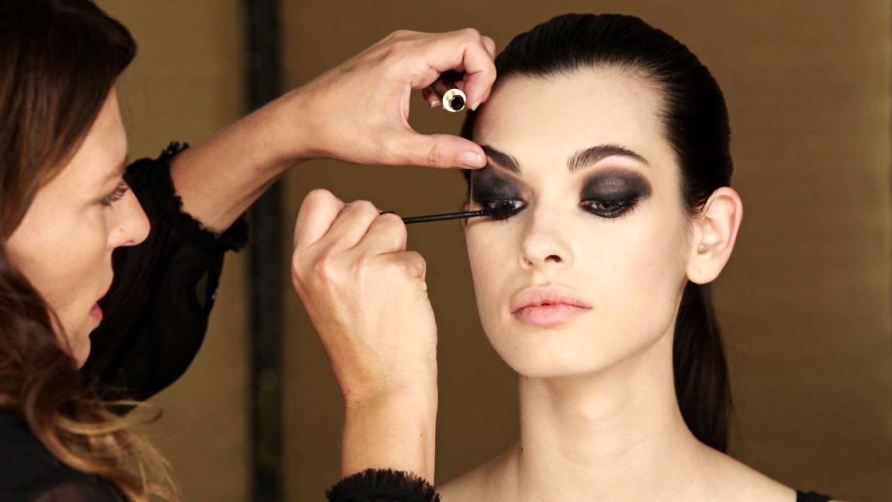 AW13 Trends: The Smouldering Eye Tutorial - YouTube