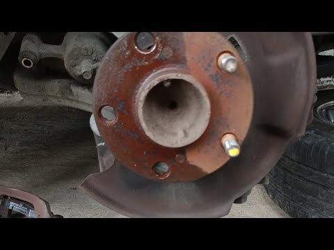 Toyota Innova replace stud bolts part 2#gspotracingteam - YouTube