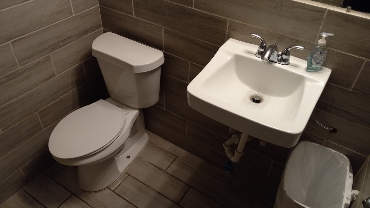 Exxon Unisex Restroom - YouTube