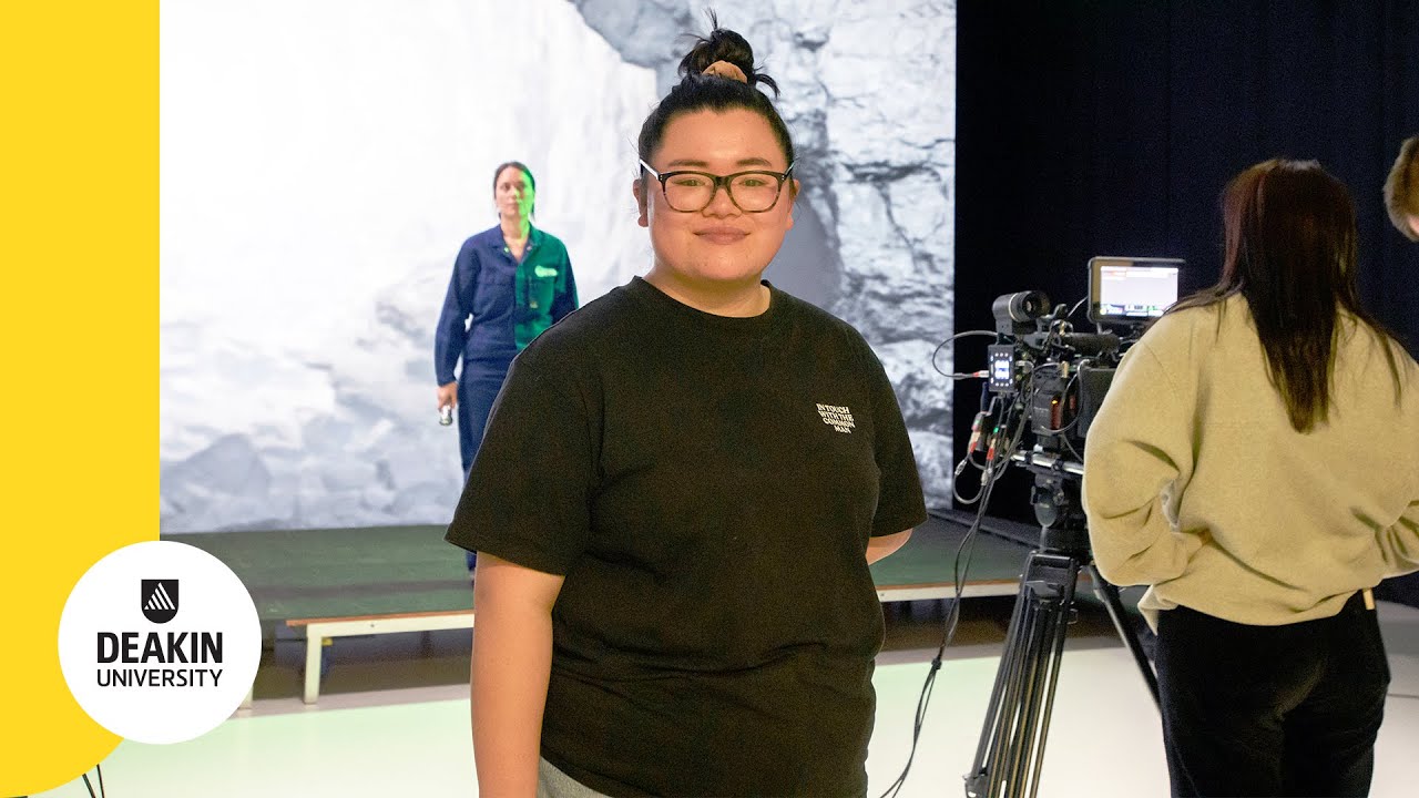 21 Questions Inside Deakin's Virtual Production Studio - YouTube